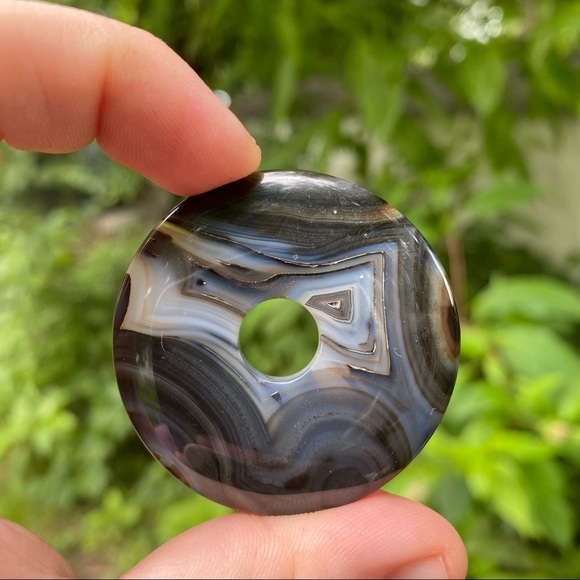Jewelry | Banded Agate Circle Pendant | Poshmark